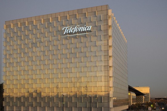 Telefónica doubles revenue target
