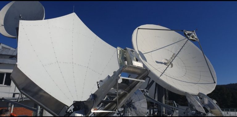 Vivacom tops satellite service list