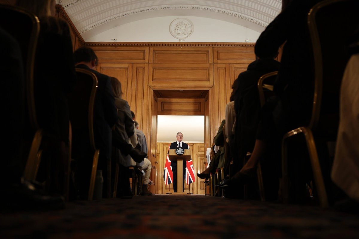 Ofcom ready to implement under-16 social media ban after PM unveils plans
